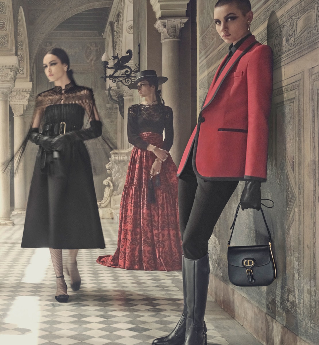 Luxury Women’s Fashion | Designer Clothes | DIOR