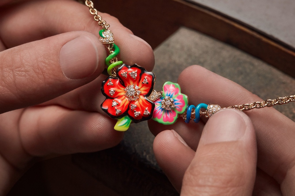 Milly Carnivora - Jewelry by Line - JOAILLERIE & HORLOGERIE | DIOR CY ...