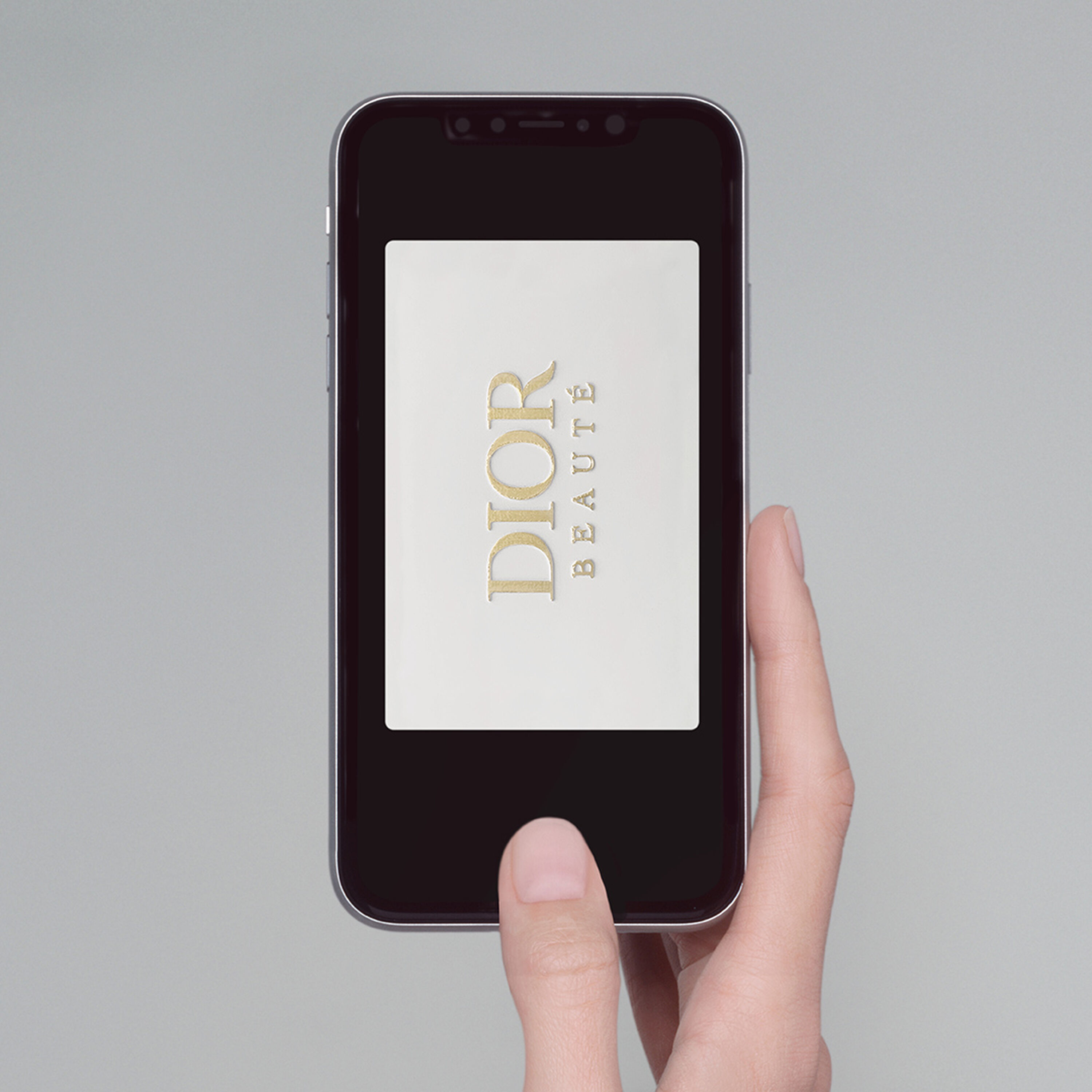 Prenez rendez-vous avec nos experts parfum | DIOR FR