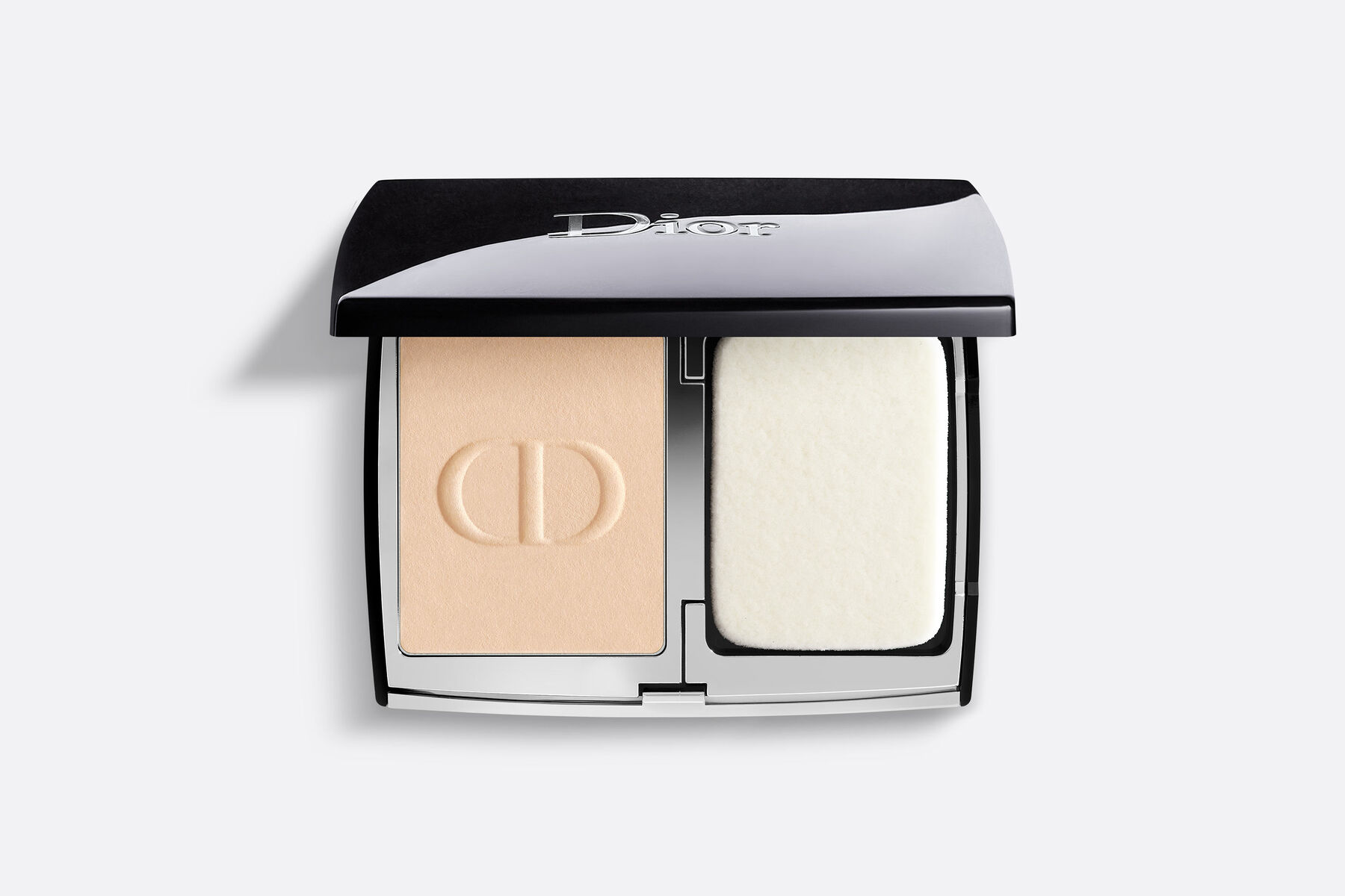 Dior Forever Natural Velvet: 24h Wear Compact Foundation | DIOR