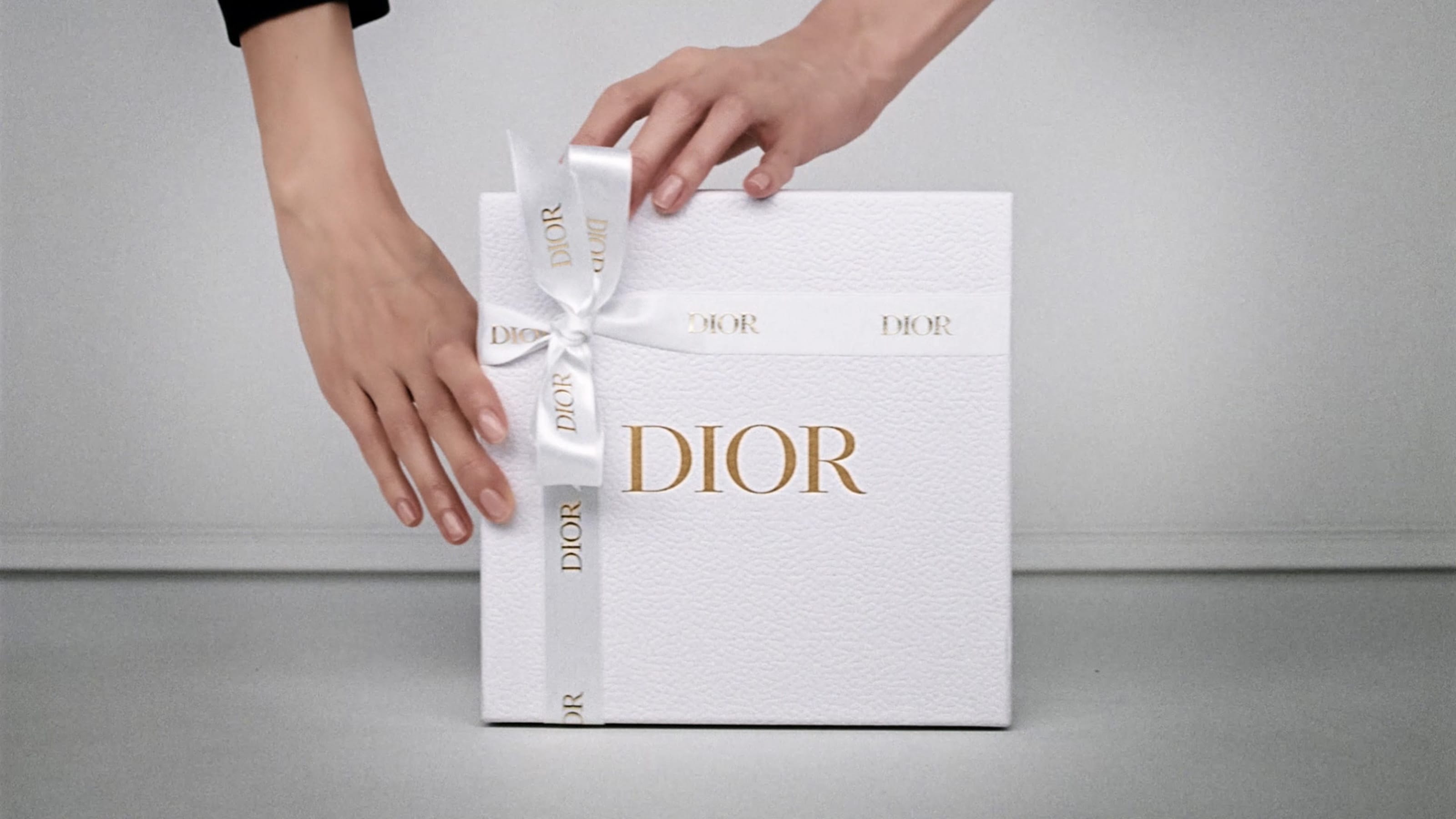 DIOR香氛與美妝 | DIOR TW