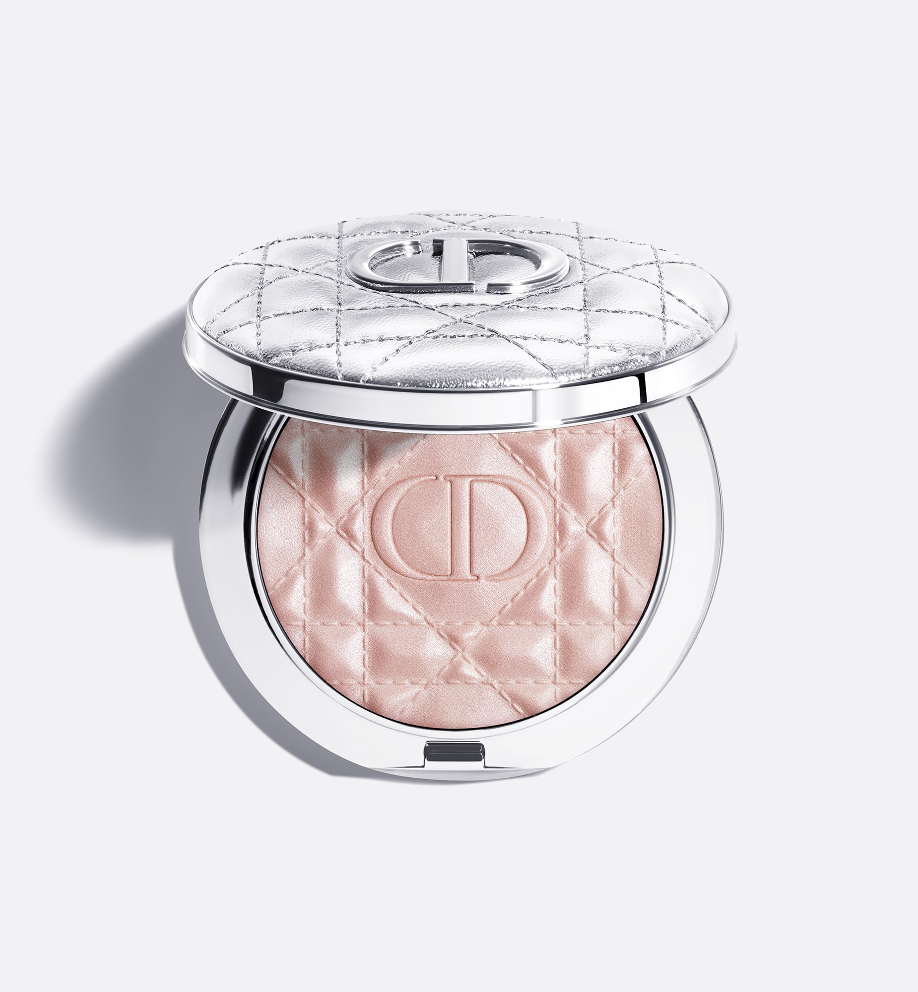 Dior Forever Glow Luminizer Longwear Highlighter in 3 Finishes | DIOR TH