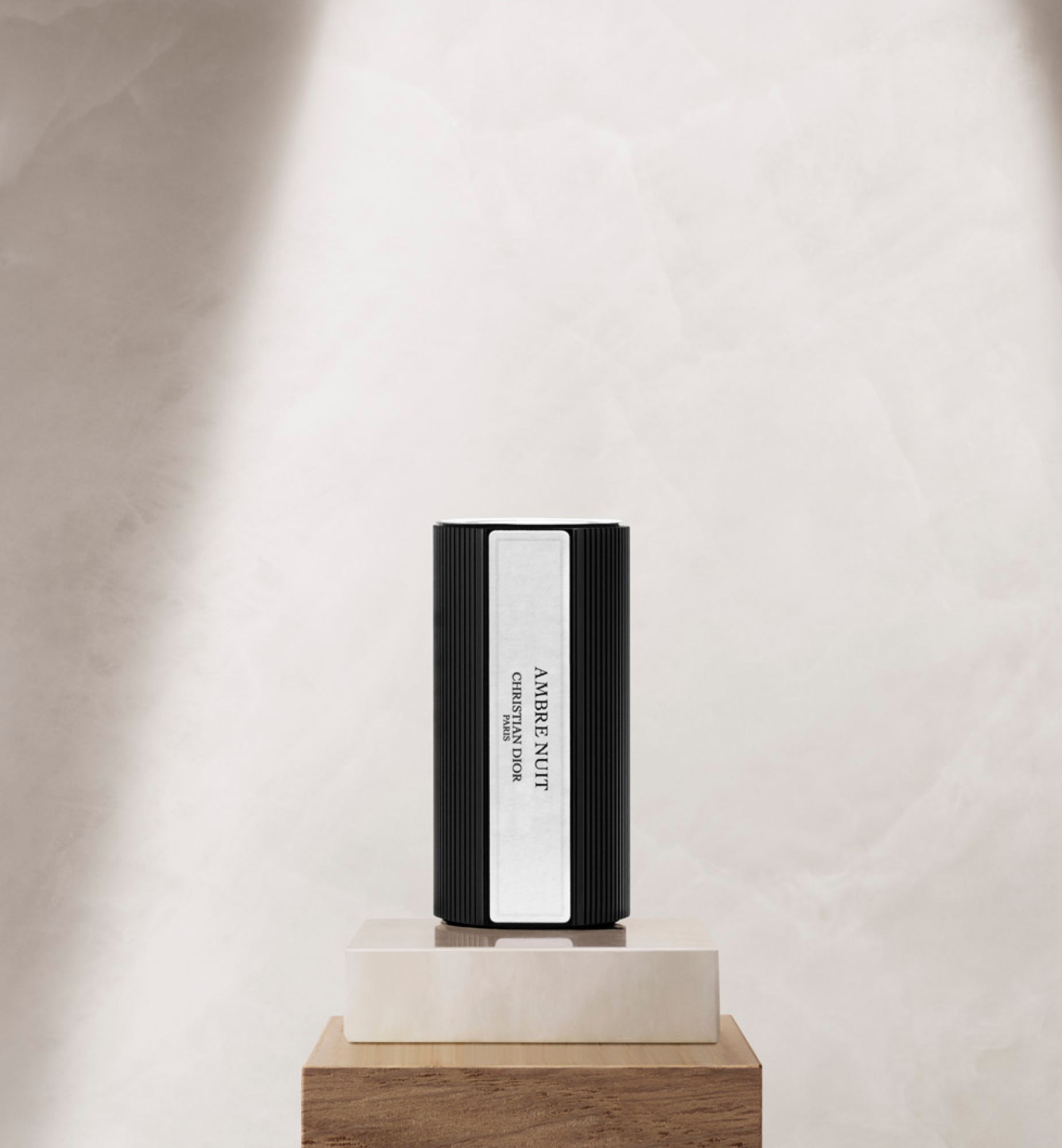 Ambre Nuit D-Air Capsule: Electric Fragrance Diffuser Refill | DIOR US